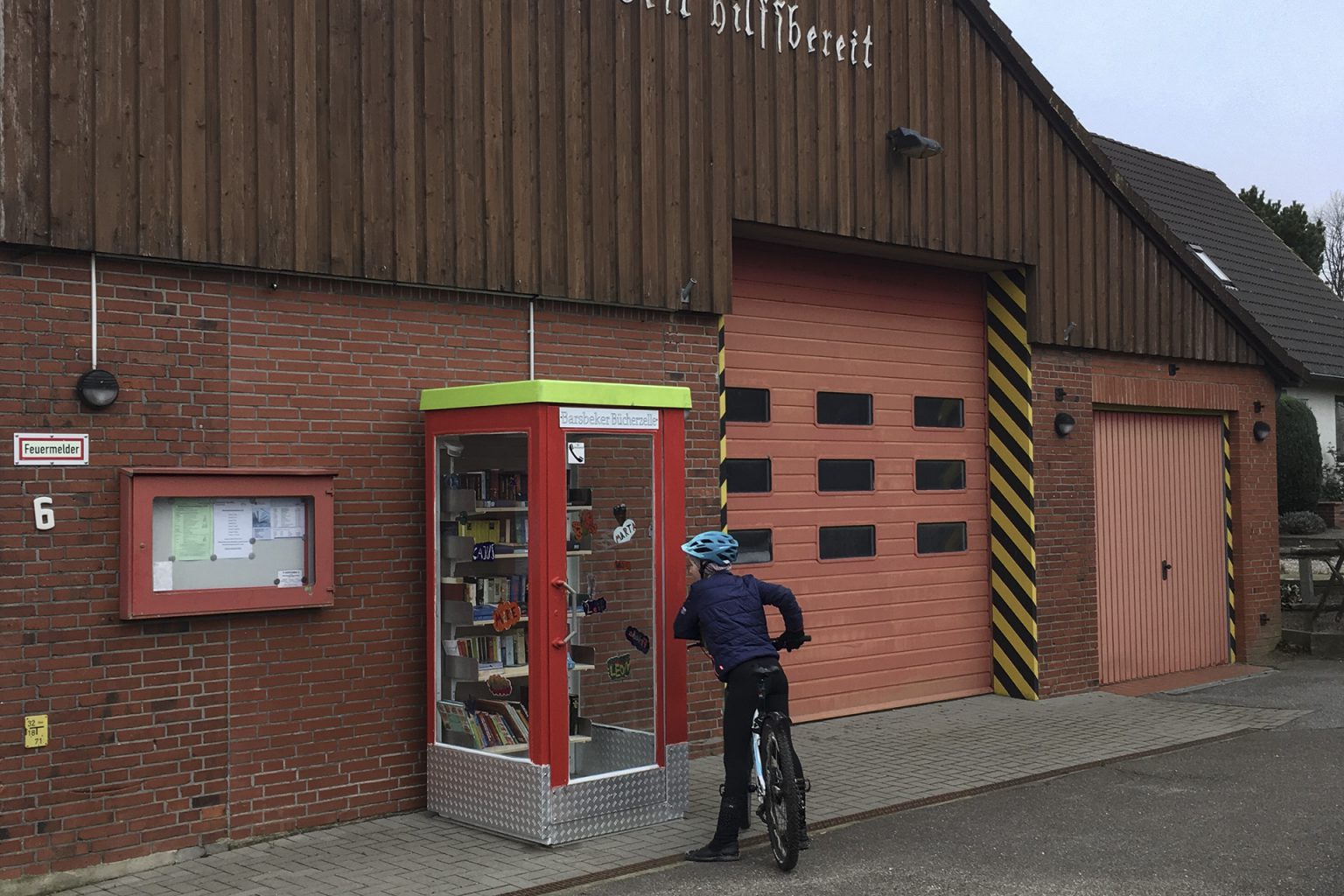 Bücherzelle – Gemeinde Barsbek